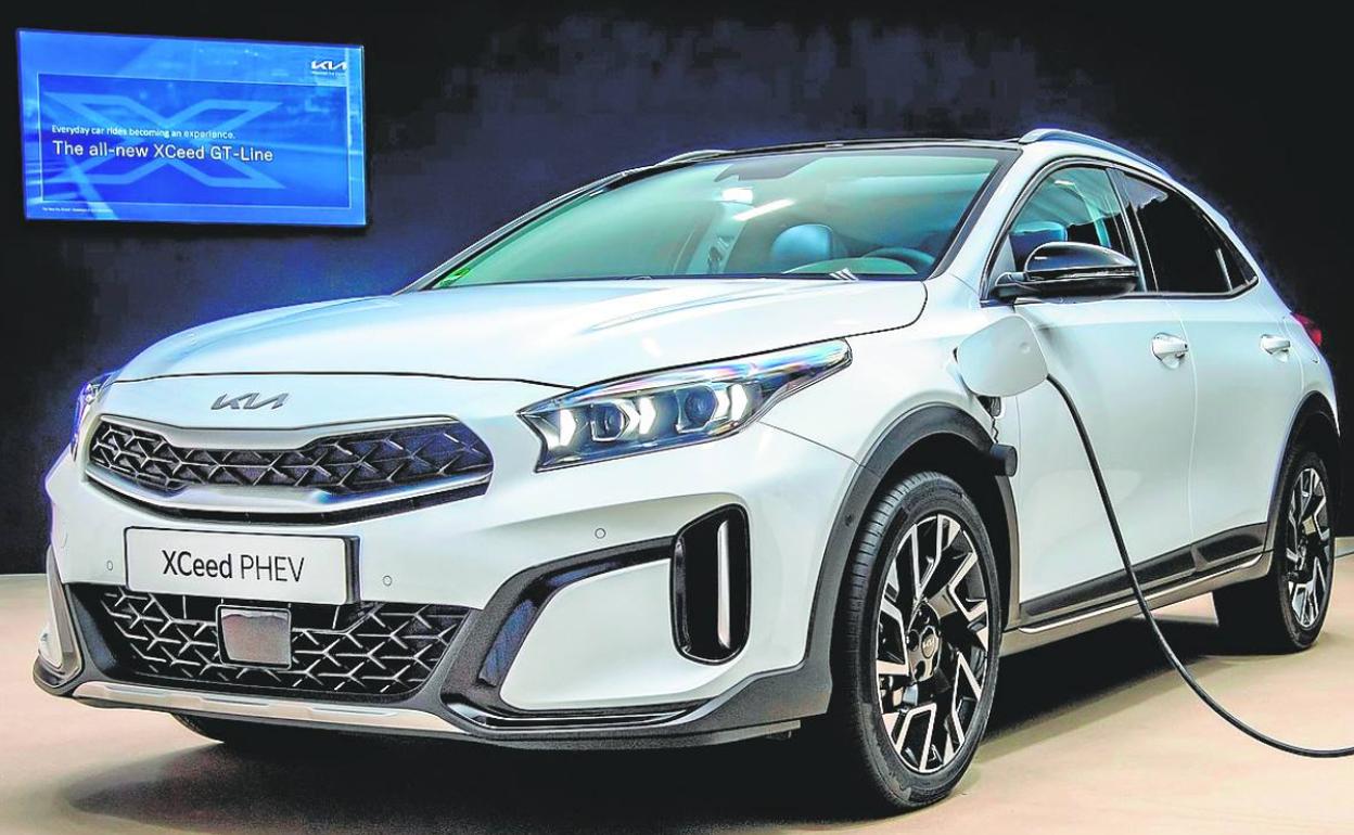 Kia XCeed PHEV: Etiqueta cero con estilo y buen precio | Las Provincias